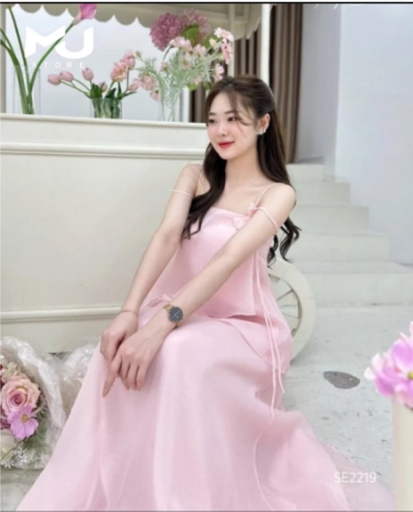 Váy Lụa: Vẻ đẹp thanh lịch và quyến rũ | Diễn đàn Nhận xét đánh giá các ...